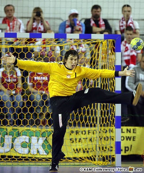 CLUBE PORTUGUÊS HANDEBOL: Goleiro polonês e armadora central francesa ...