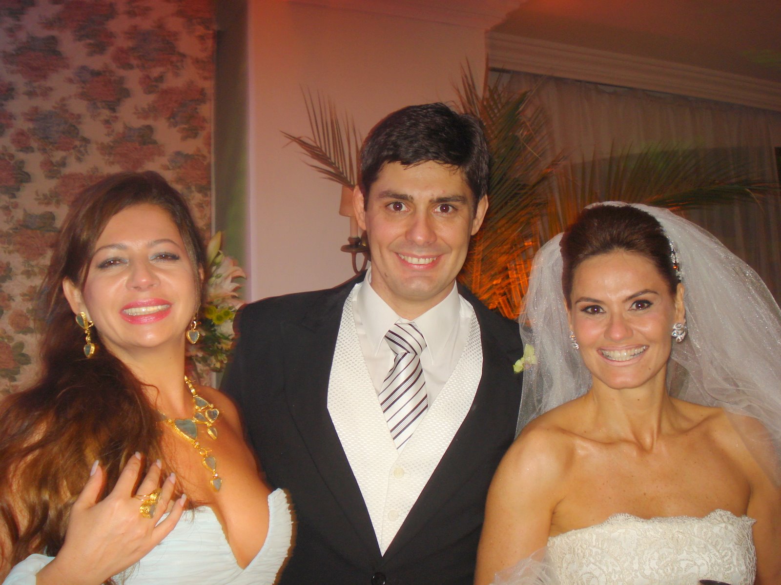 TEREZINHA SODRE FROM RIO: MAGDA COTROFE E SERGIO FERRARI, MEGA CASAMENTO