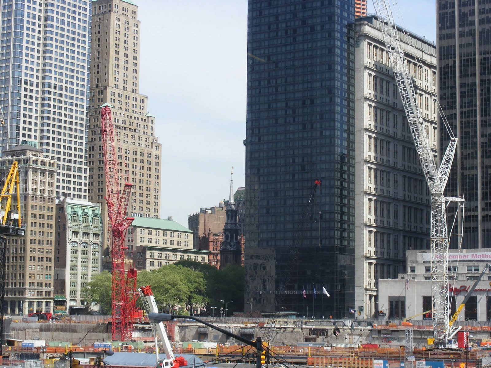 単身赴任でも頑張るおやじ in the USA: NY Ground Zero （4）ファイナンシャルセンター側より