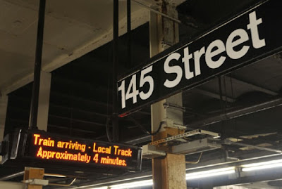 H A R L E M + B E S P O K E: ☞ BESPOKE: Electronic Subway Signs Arrive