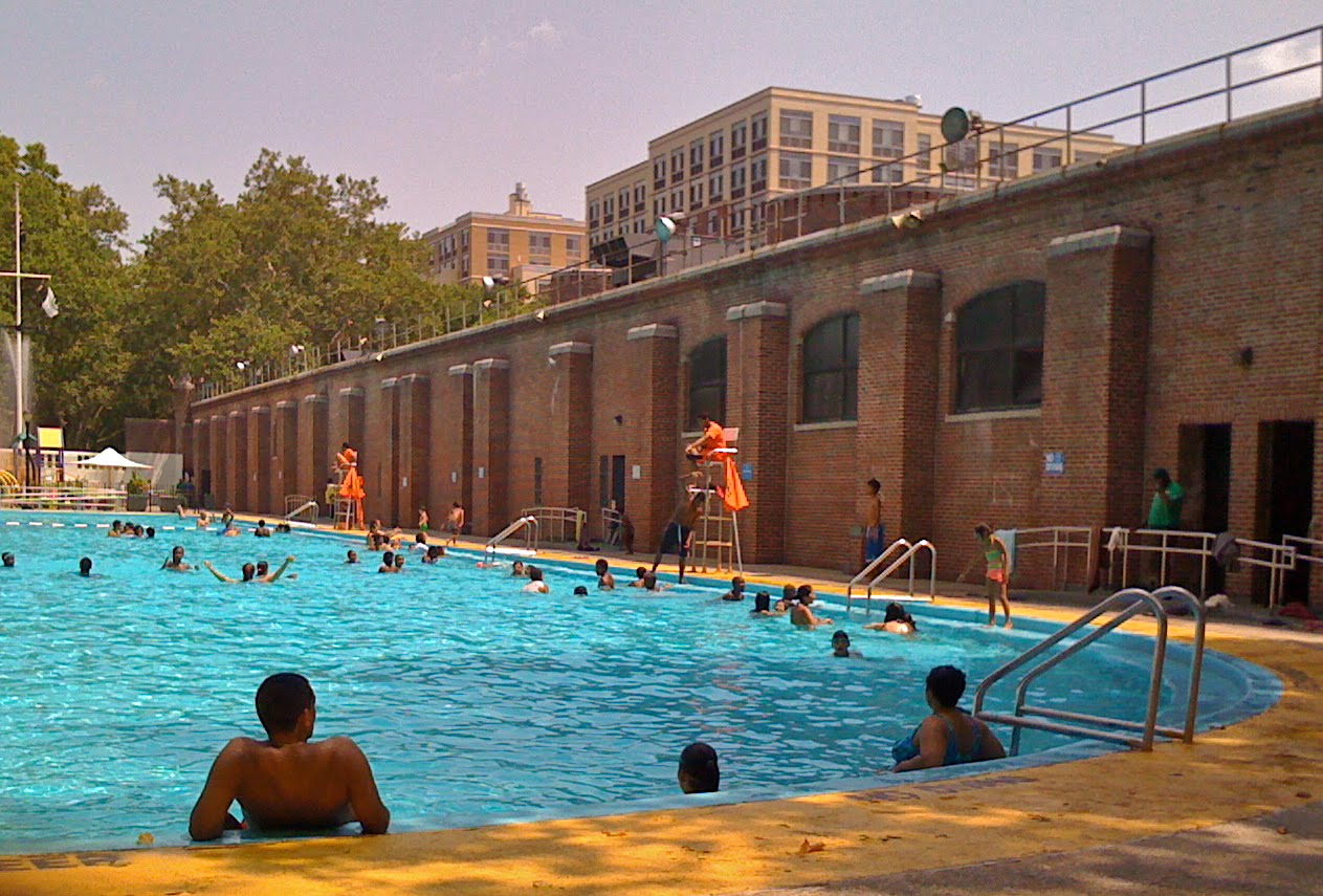 H A R L E M + B E S P O K E: ☞ EXCERCISE: The Pool at Jackie Robinson Park