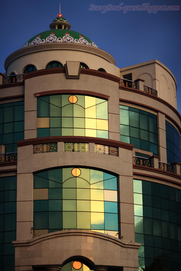 The Quest of The Photographer Wannabe: Top of Mall Gadong