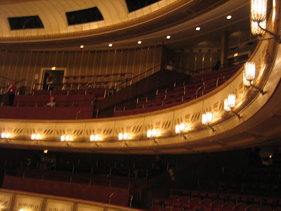 mostly opera: Standing room tickets at the Vienna State Opera