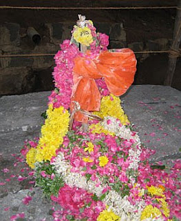 Samadhi of Swami Ramananda - ARUNACHALA GRACE