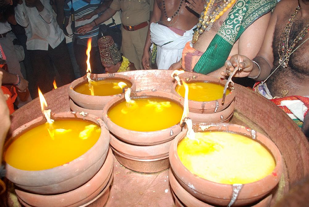 Bharani Deepam 2010 - ARUNACHALA GRACE