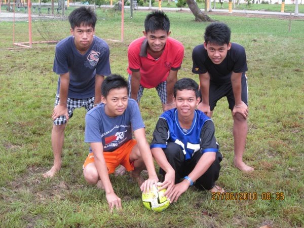 Little Cat: SMK Pusa, Betong.: Futsal Open (Asrama) SMK Pusa 27.06.10