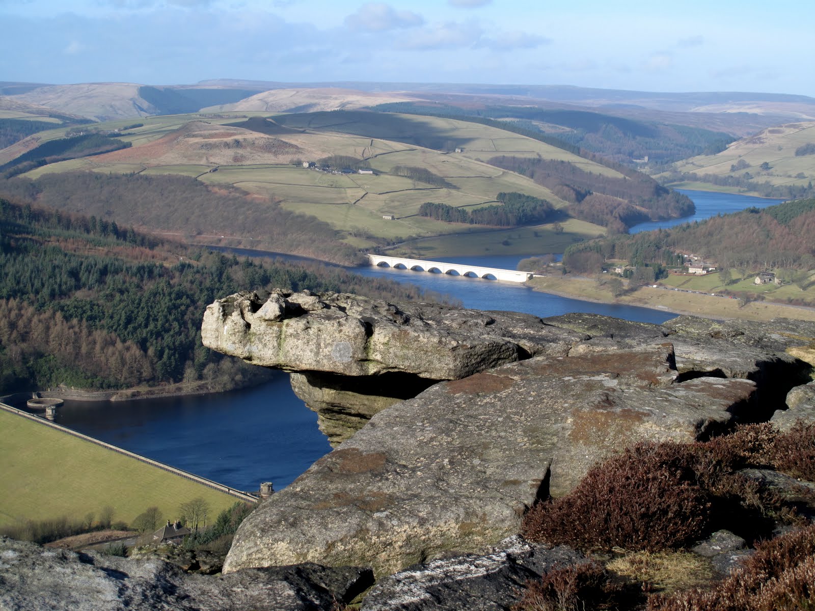 Peak Ramblings: BAMFORD EDGE AND BACK AGAIN