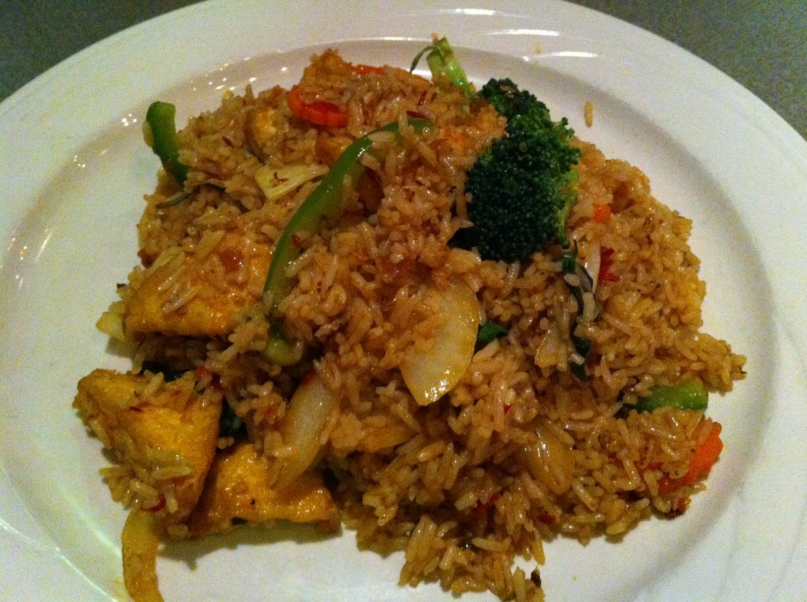 Lunches n Dinners n Drinks.... Oh My!: Spice n Rice