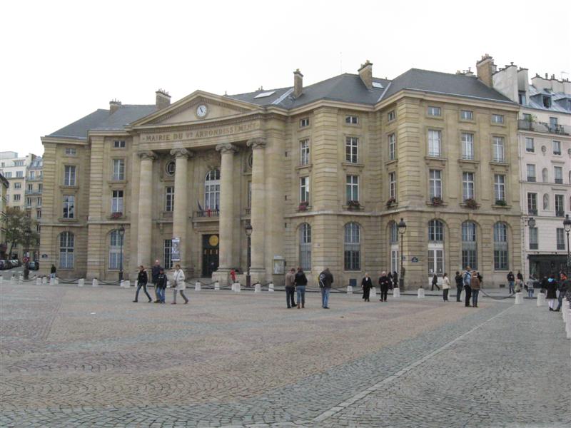 casting my cares: European Adventure Recap - Univ Paris II Pantheon Assas