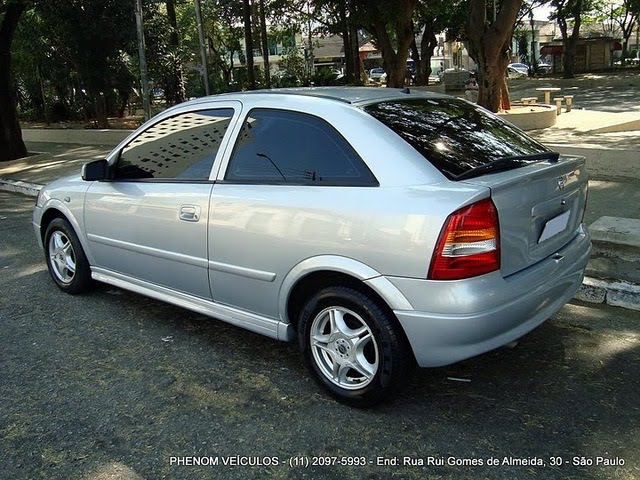 Chevrolet Astra Hatch 2001 GL 1.8: fotos, preço e consumo | CAR.BLOG.BR
