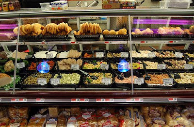 WTF Dude!: Supermarket Deli Case...