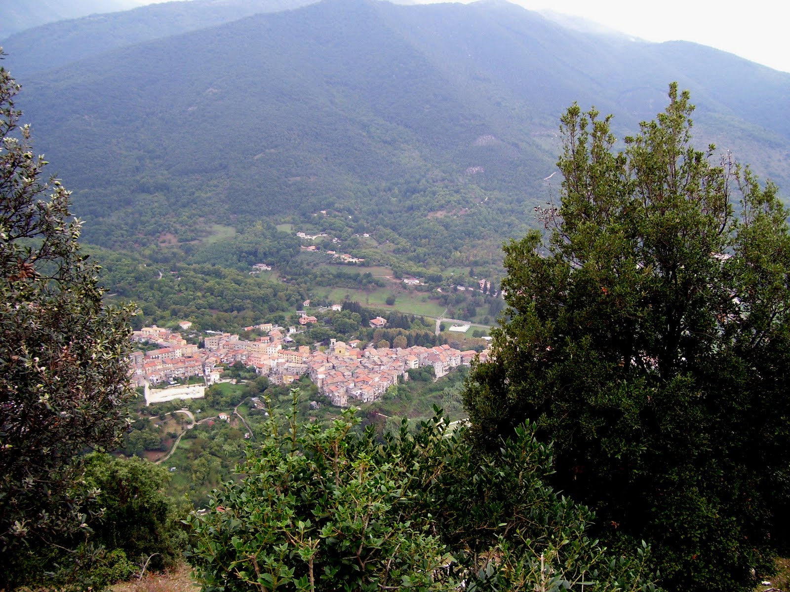 Passeggiando sui Monti Lepini: Montelanico - Centro Storico