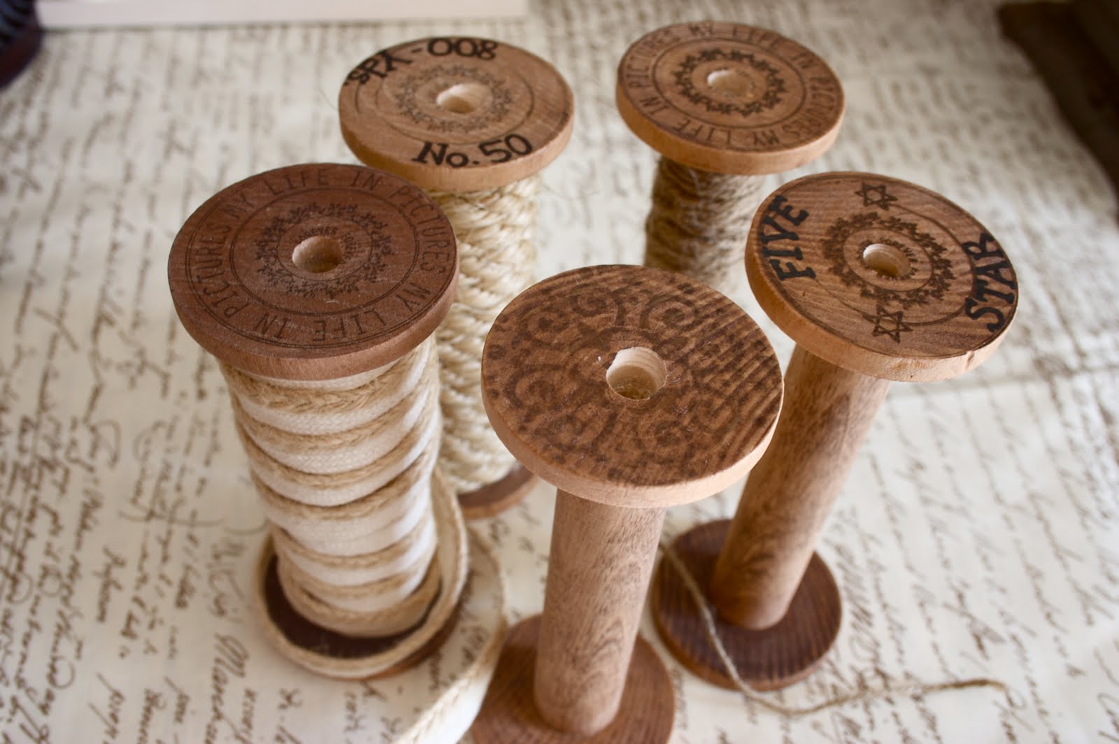 MYO Vintage Spools & Fall Vignette