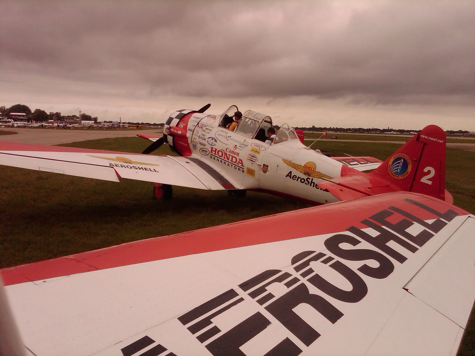 Aeroshell Aerobatic Team - T6 Ride!