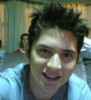 videos unpublished: Aaron Villena looks very Gay