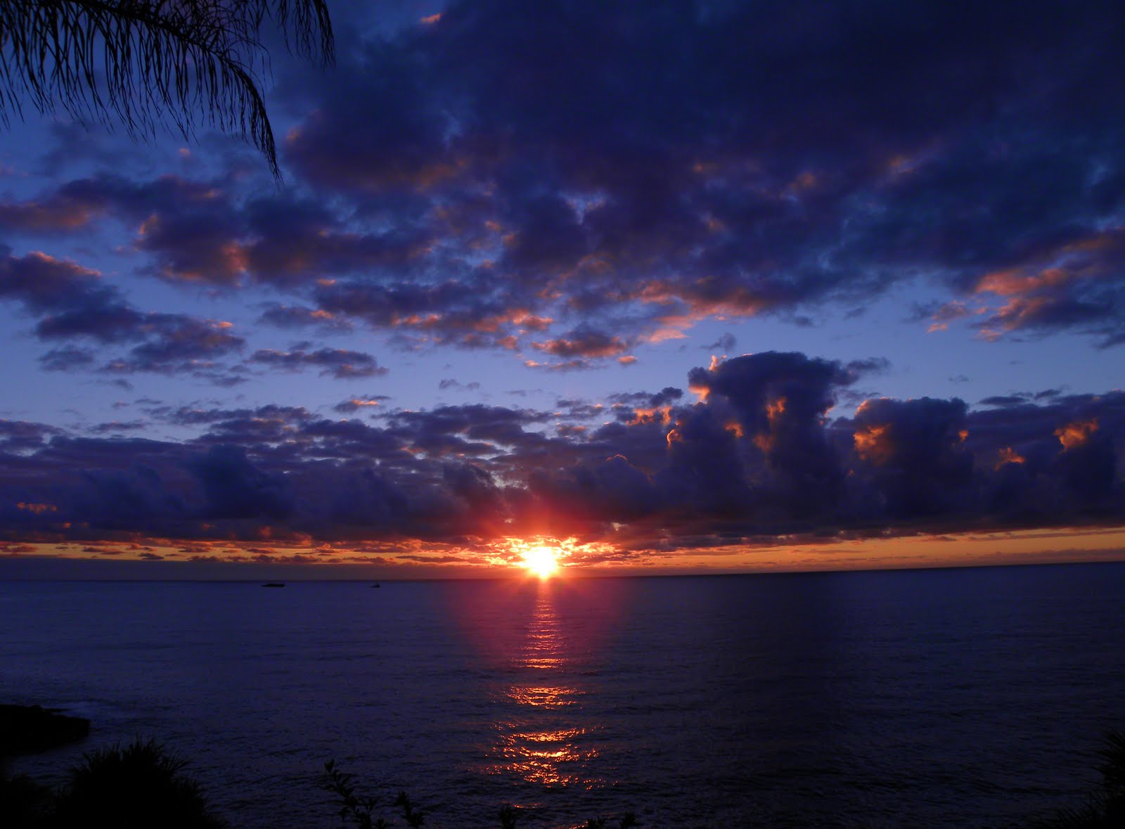 My Hawaiian Home: Wordless Wednesday: Seven Sunrises