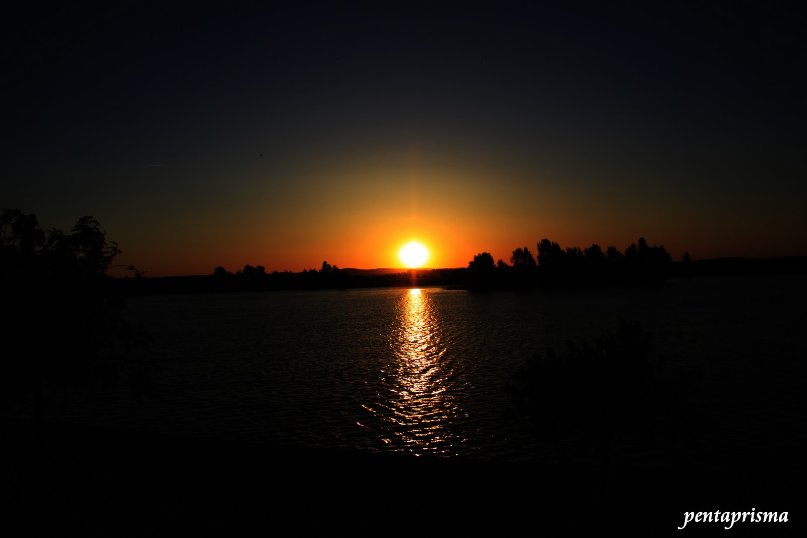 pentaprisma: Hermosos Atardeceres