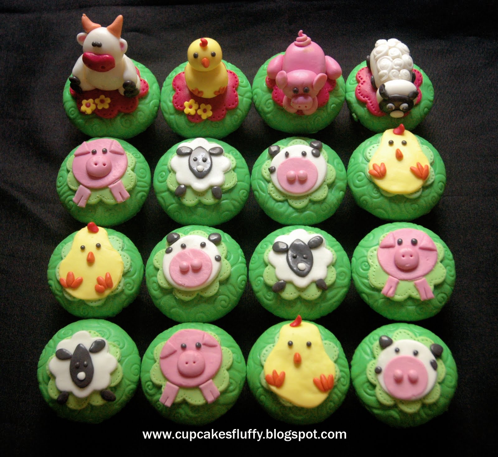 FluffyCuppy: farm cupcakes