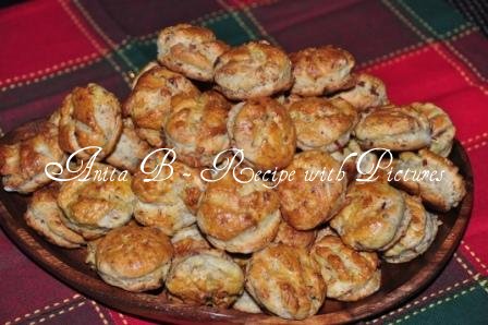 Recipe With Pictures: Tepertos Pogacsa – Biscuits with bacon