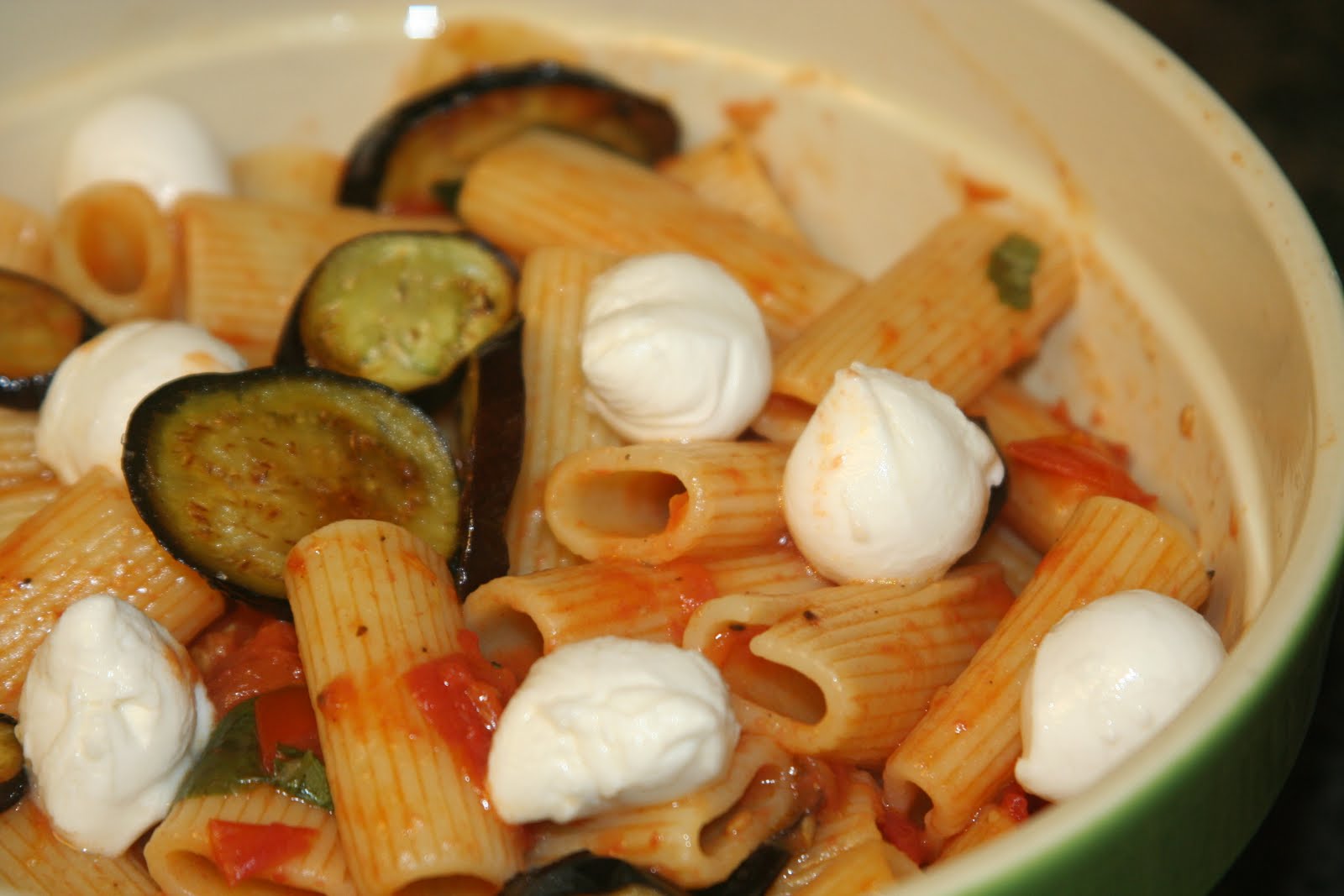 The migratory kitchen: Pasta alla Norma - Norma's rigatoni (SICILY)