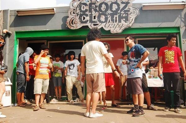 RYAN SAHABAT: ABOUT DISTRO