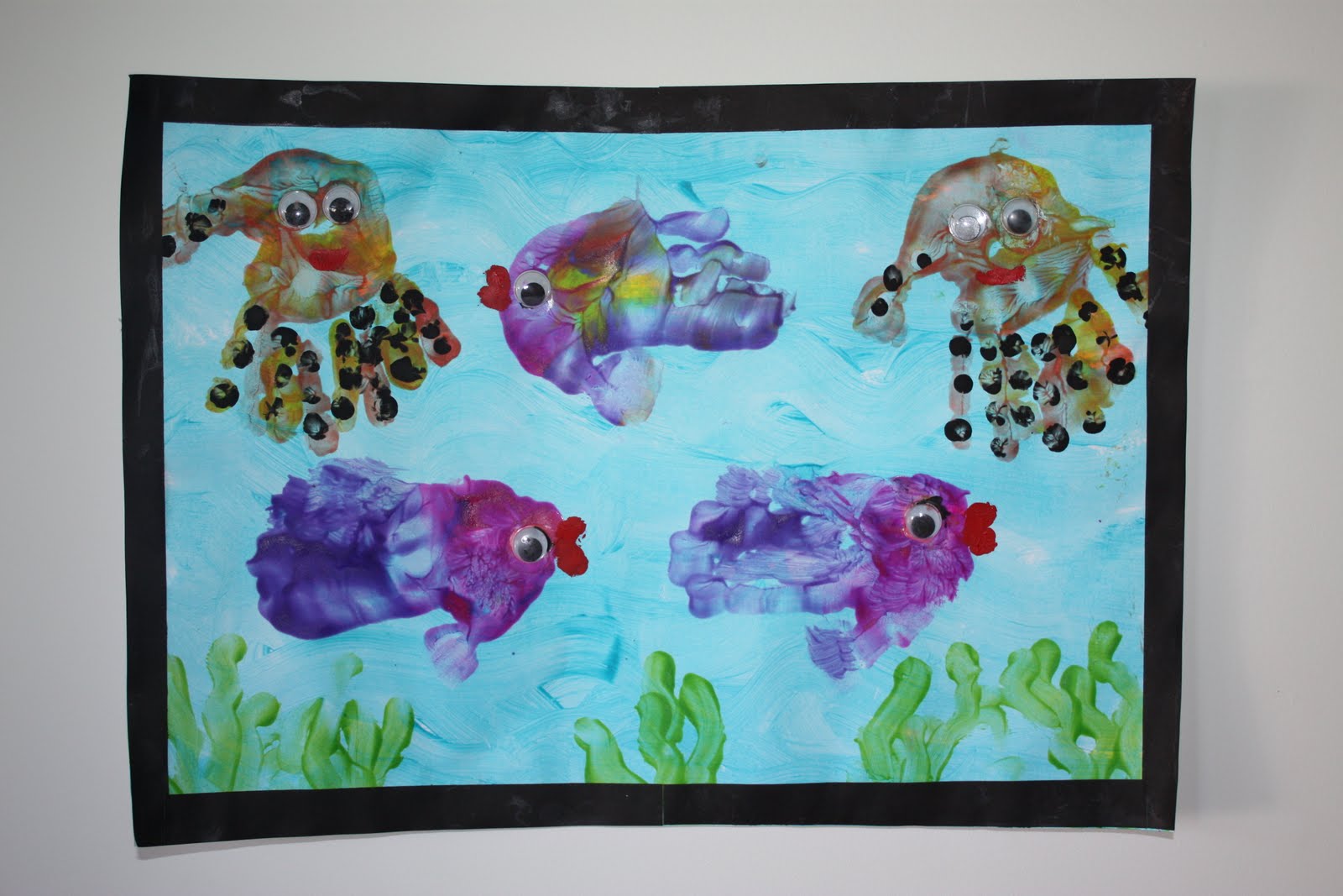 Kids Love Craft: Hand printing sea life