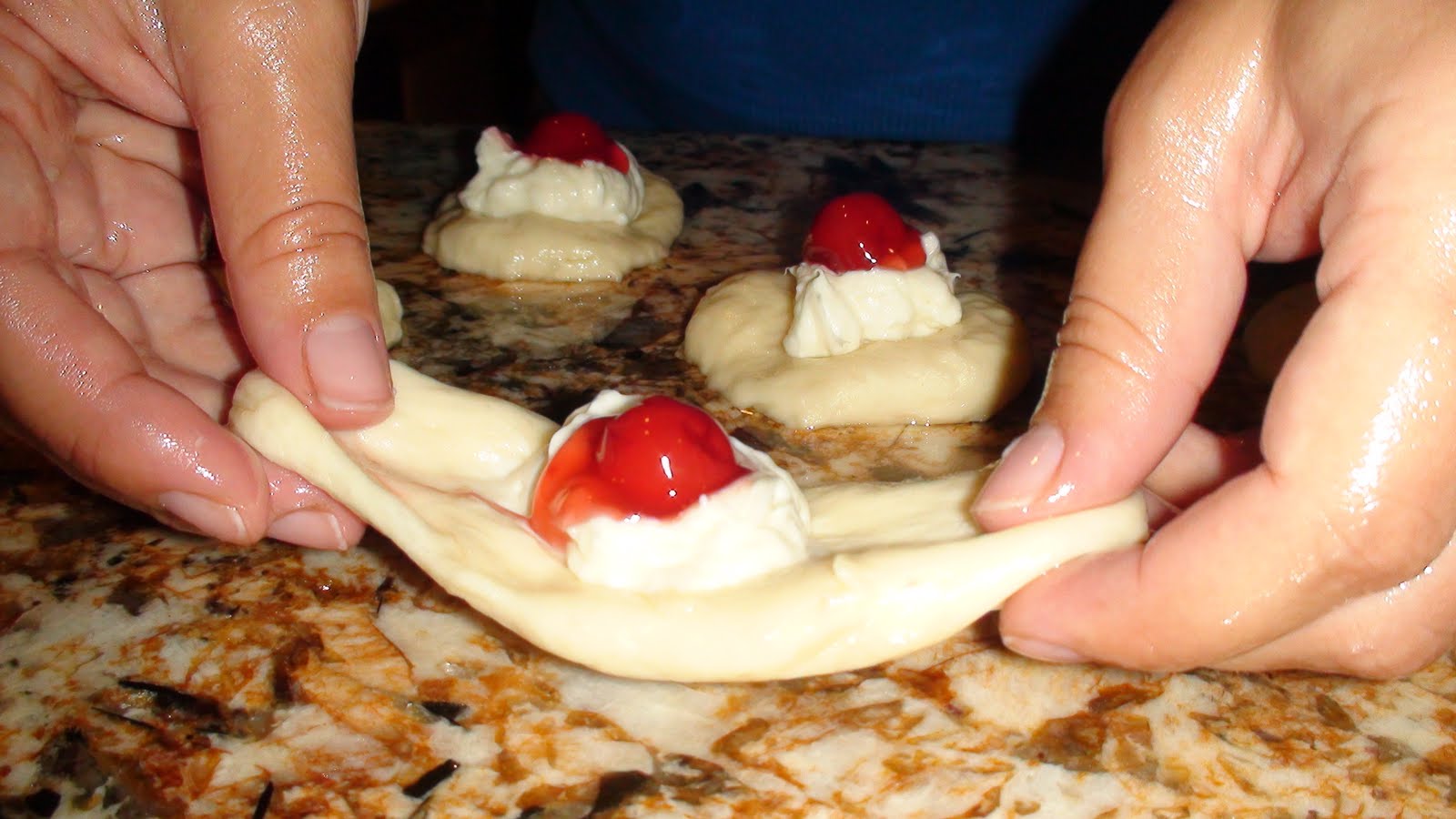 Bulochki (Russian yeast rolls) with Cream Cheese and Cherry Filling