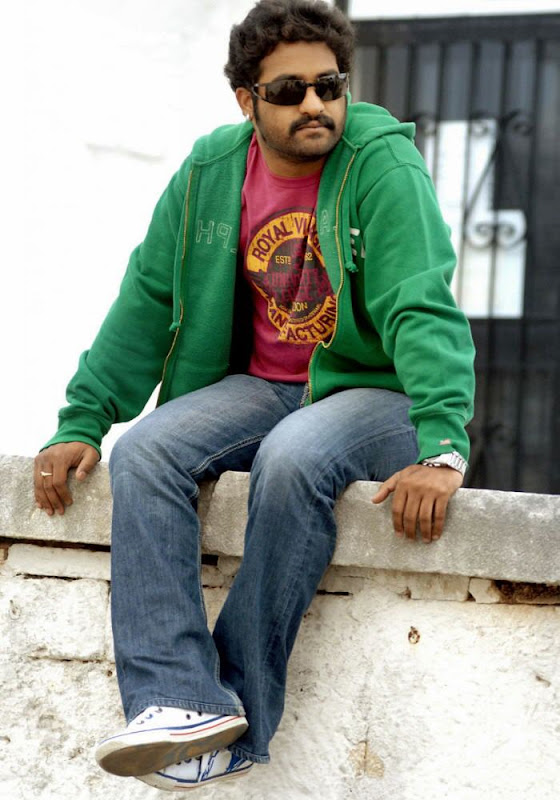 Adhurs(Adurs) Latest Stills Gallery Jr NTR and Nayanatara