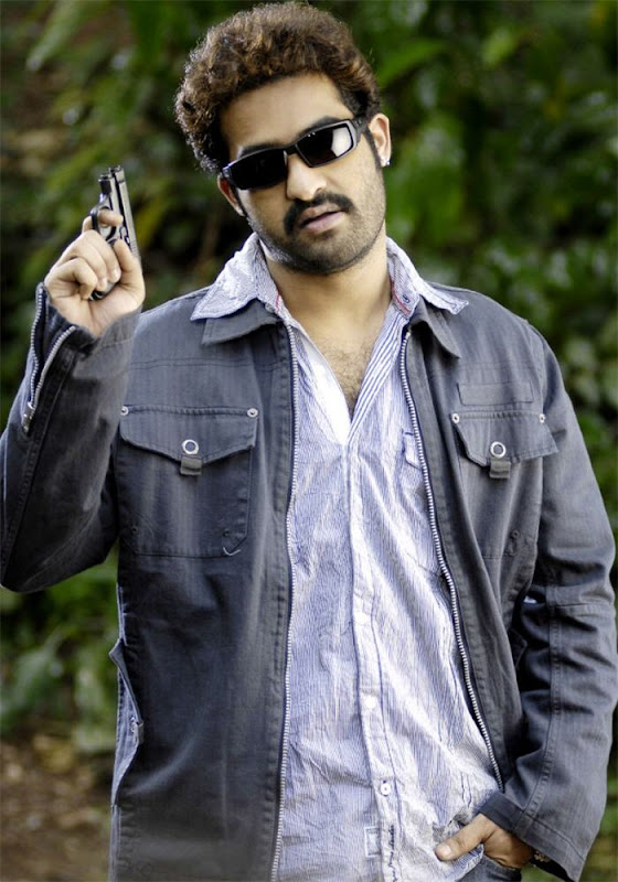 Adhurs(Adurs) Latest Stills Gallery Jr NTR and Nayanatara
