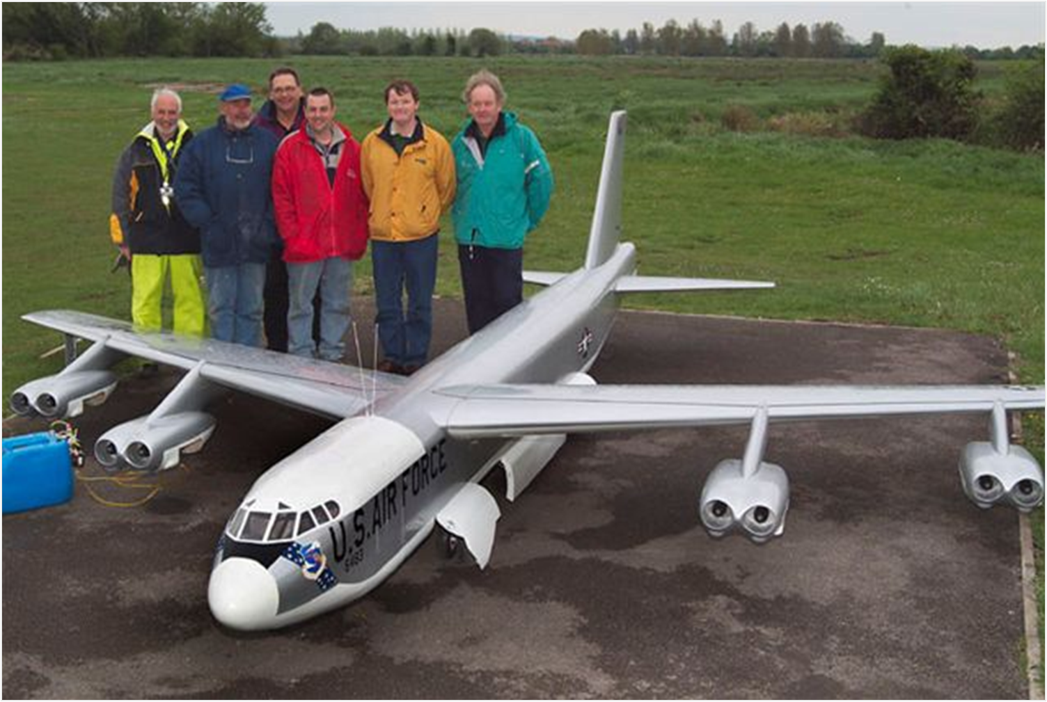 INTERESTING AND FUN: LIKE A REAL PLANE