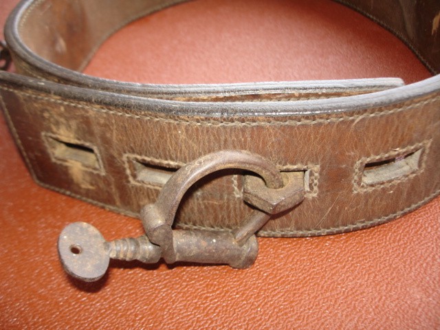 RestraintsBlog: WW1 British Military Leather Belt with Handcuffs 1917