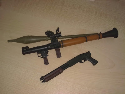 deSMOnd Collection: Hot Toys RPG-7 & Remington Shotgun