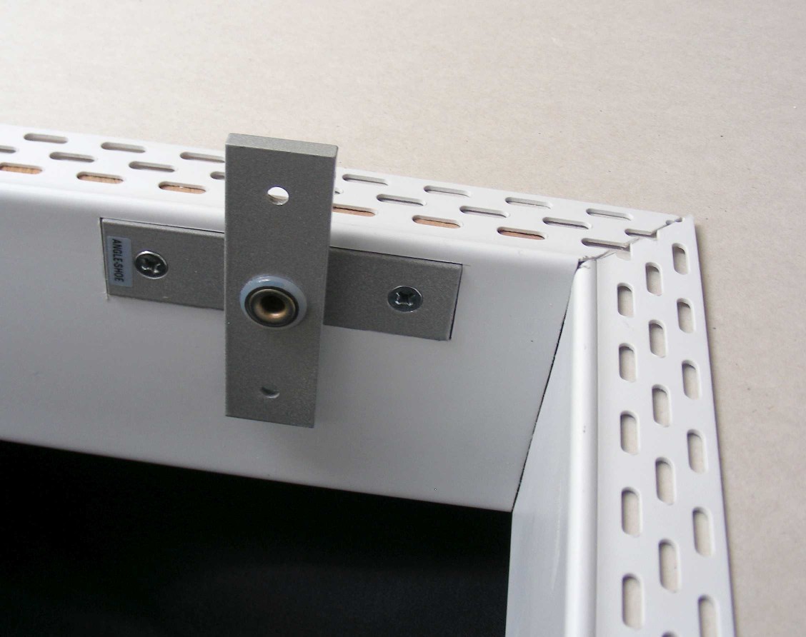 Simple Pivot Hinges: Simple Pivots