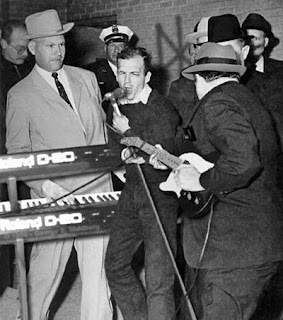 Dubious Anecdotal Evidence: The L.H. Oswald Blues Band (Dallas, 1963 ...