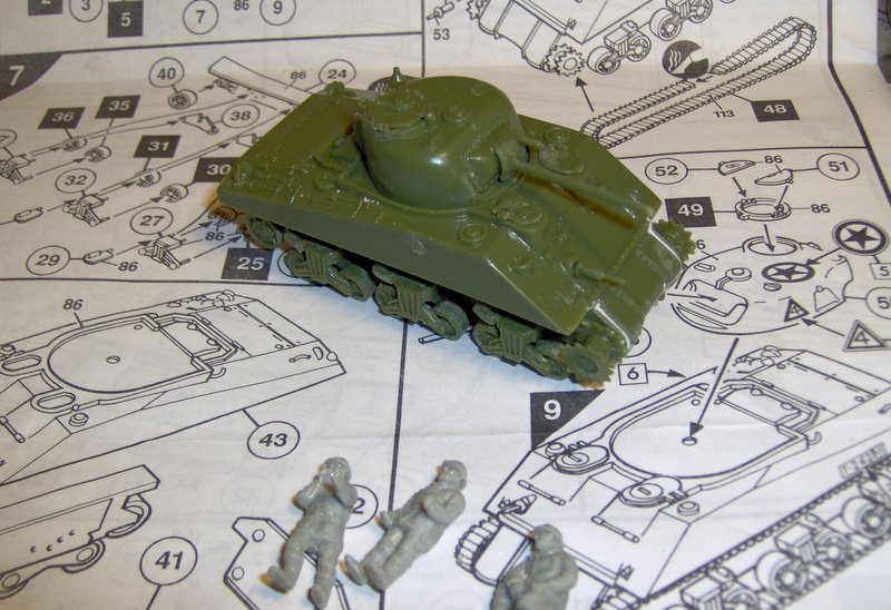 Gulumik Military Models: LCM3 with Sherman 1/72 Airfix