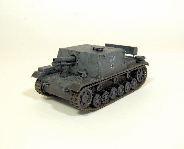 Gulumik Military Models: Sturminfanteriegeschutz 33B 1/72 Attack - Gallery