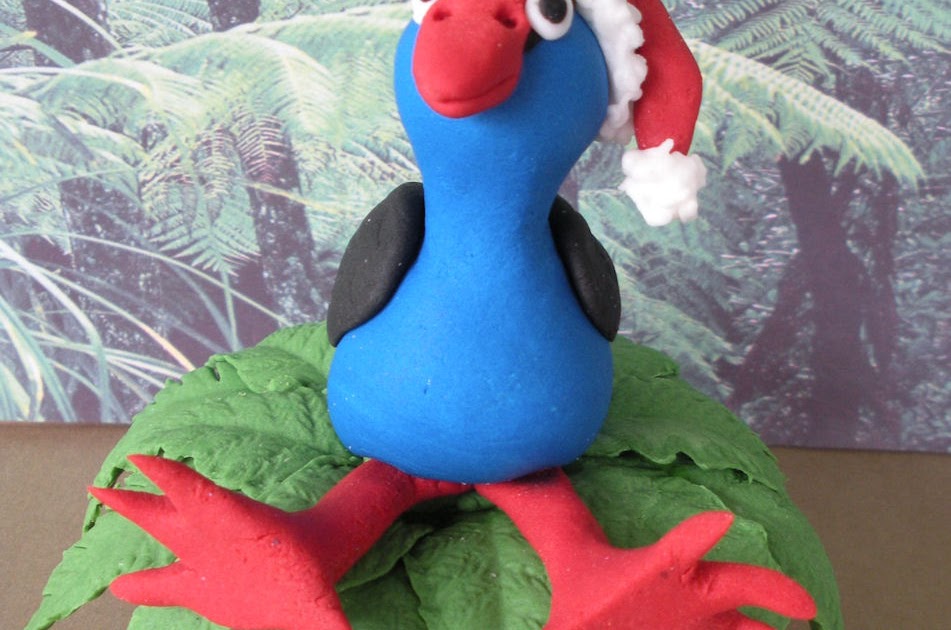 Kiwi Cakes: A pukeko in a ponga tree! - Kiwicakes advent calendar - day 1