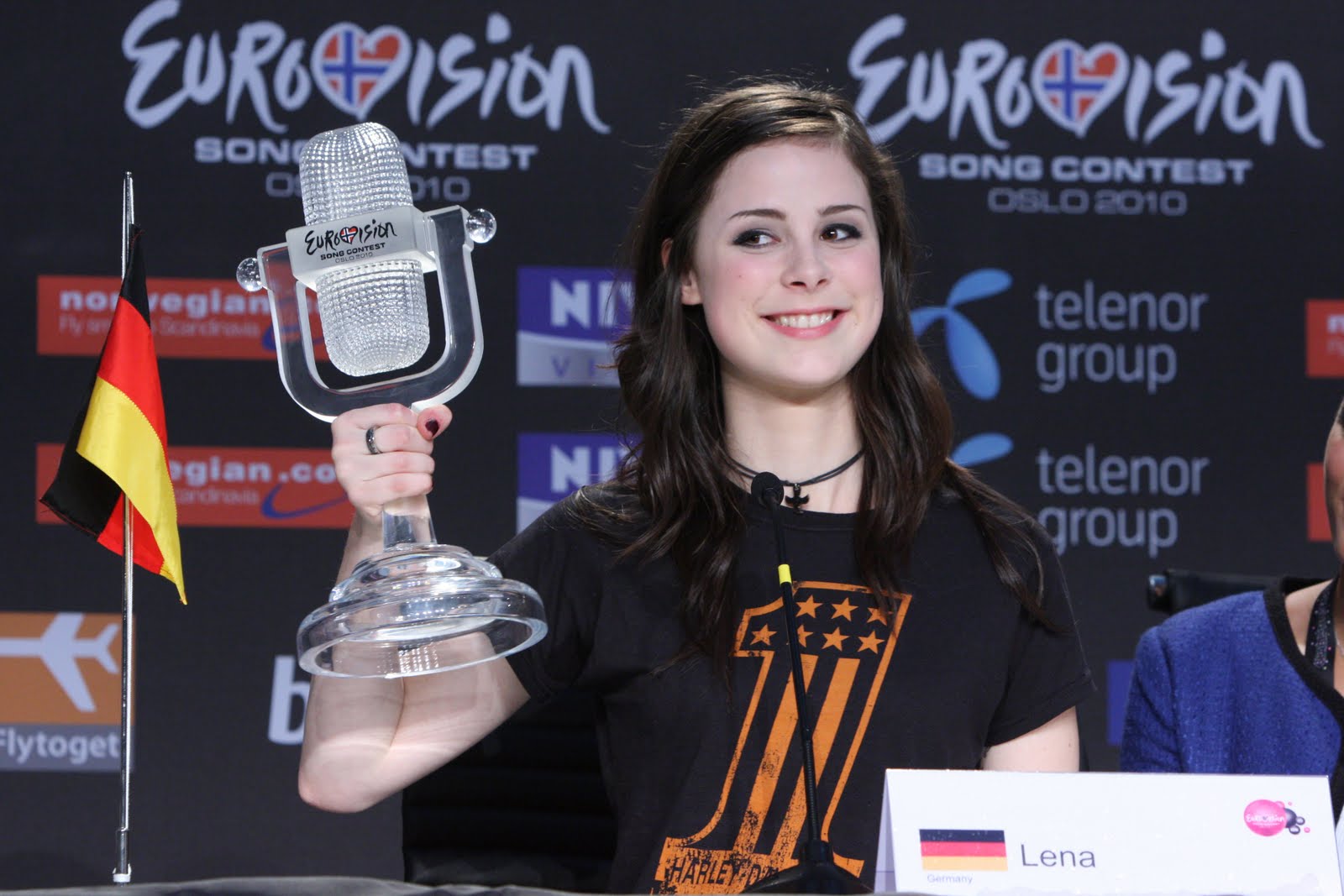 EuropeCrazy: Summer Rewind: Eurovision 2010