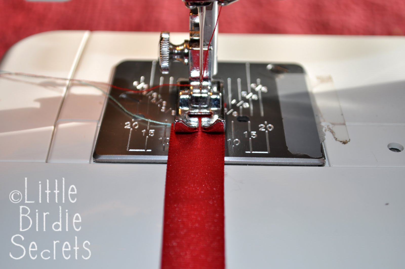 easy ribbon ruffle tutorial | Little Birdie Secrets