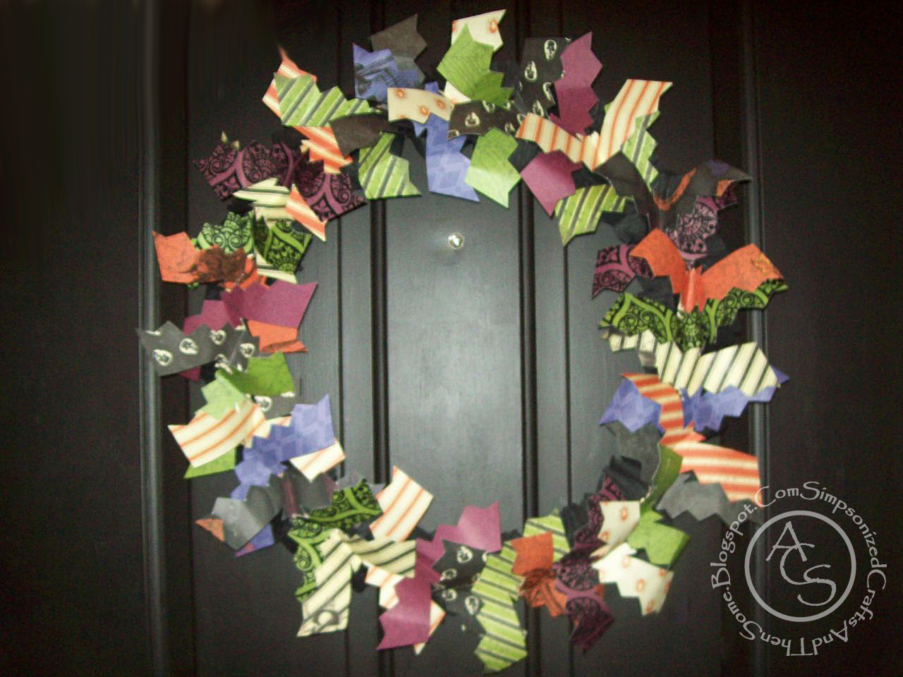 SIMPSONIZED CRAFTS: Halloween Bat Wreath