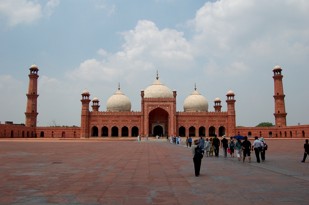 20 Muslim Mosque Pictures, Muslim Art And Architecture