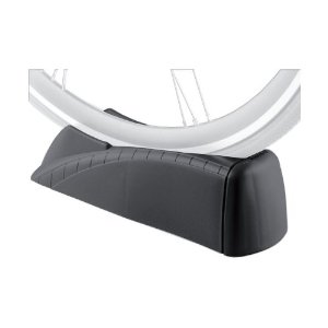 INDOOR BICYCLE TRAINER