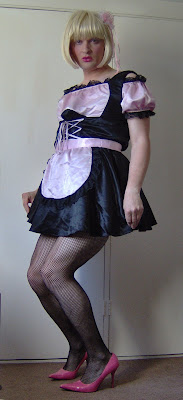 Daily Sissy Photo: Sissy Maid Janey