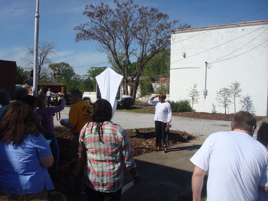 Garland Farwell in Alabama: 04/21/10