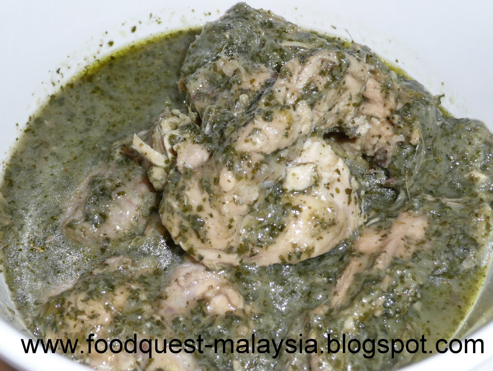 FOOD QUEST: Aunt Christina's Sarawak Laksa & Kacangma