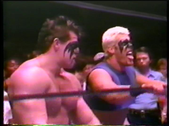 DUNIA GUSTI: -Sting album pictures