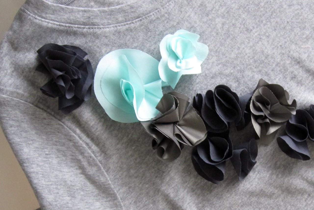 Simply Pretty Wedding Fabric Flower Instructions simply-pretty-wedding-fabric-flower-instructions