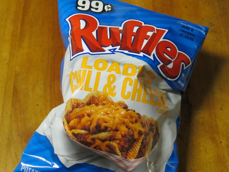 Review: Ruffles - Loaded Chili & Cheese Potato Chips