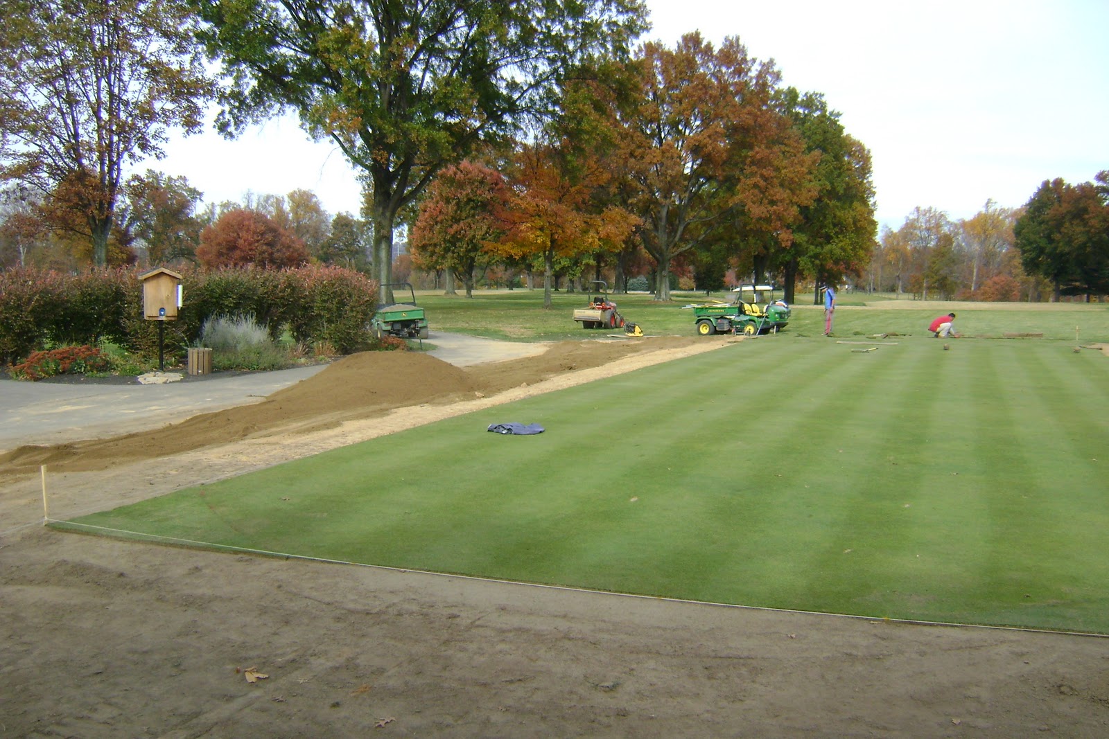The Hyde Park Golf and Country Club Grounds Department: December 2010