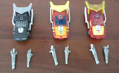 Blog Transformers.com: Review: G1, Dark & Crystal Hot Rods
